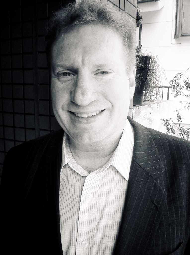 Dr. James Ian Yellowlees, Ph.D. is a Con Artist